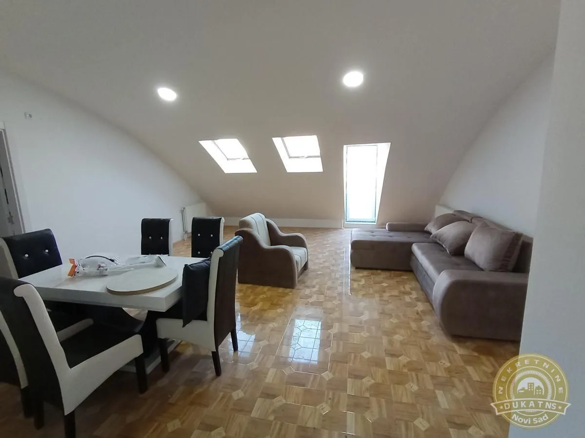 Izdavanje, dvosoban stan, 80m2, Petrovaradin, Novi Sad