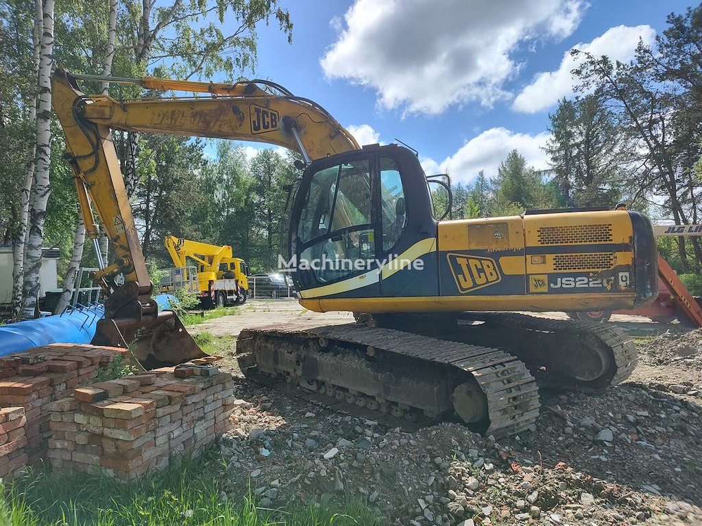 JCB Js 220 bager guseničar