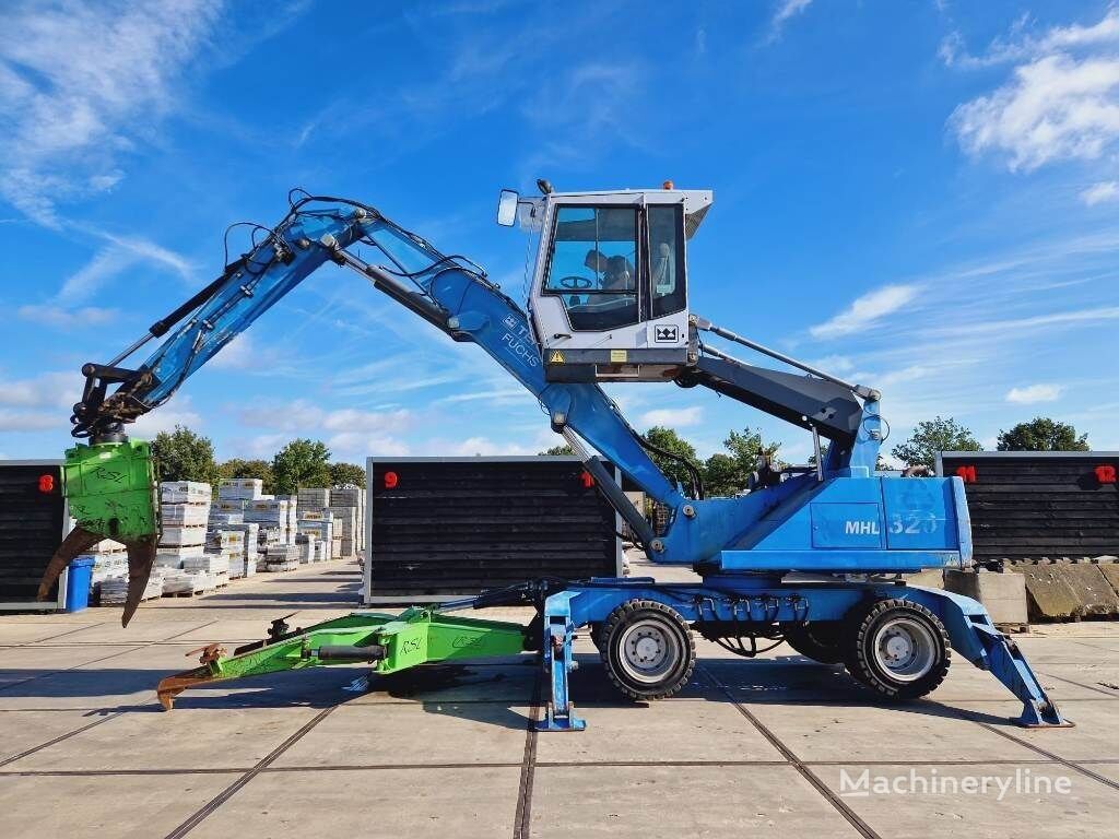 Terex-Fuchs MHL 320 bager za pretovar