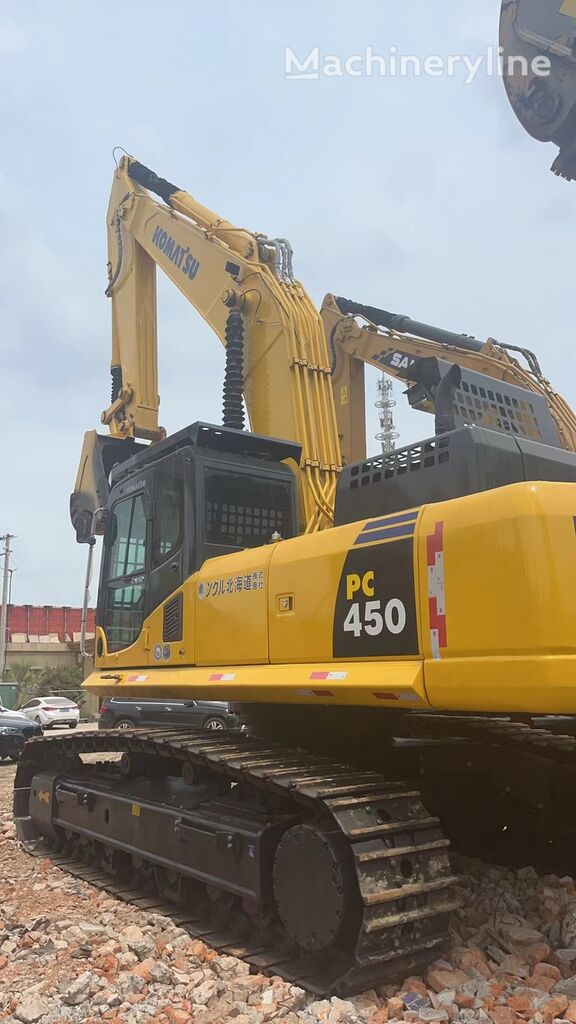 Komatsu PC450 bager guseničar