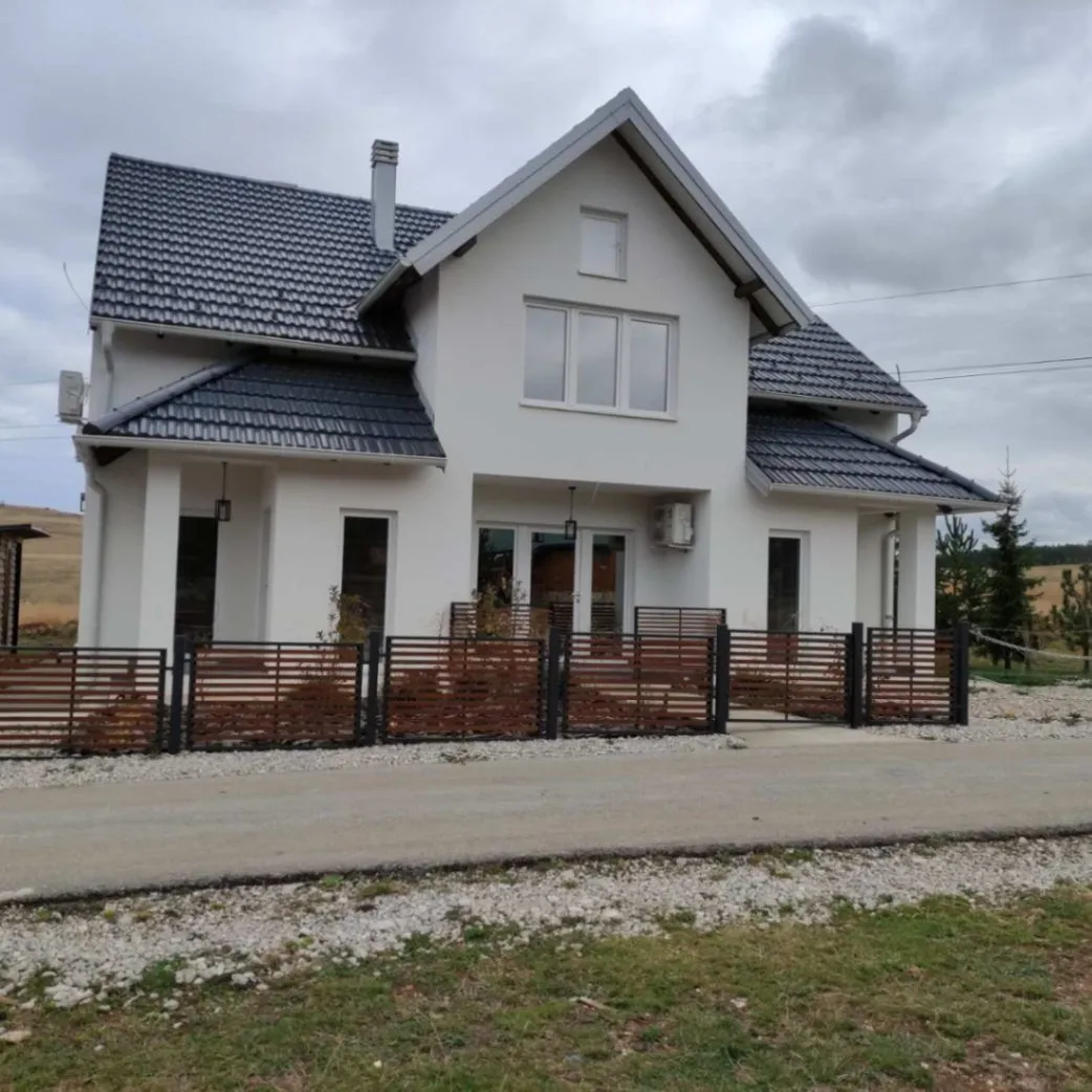 Prodaja, kuća, 220m2, Zlatibor