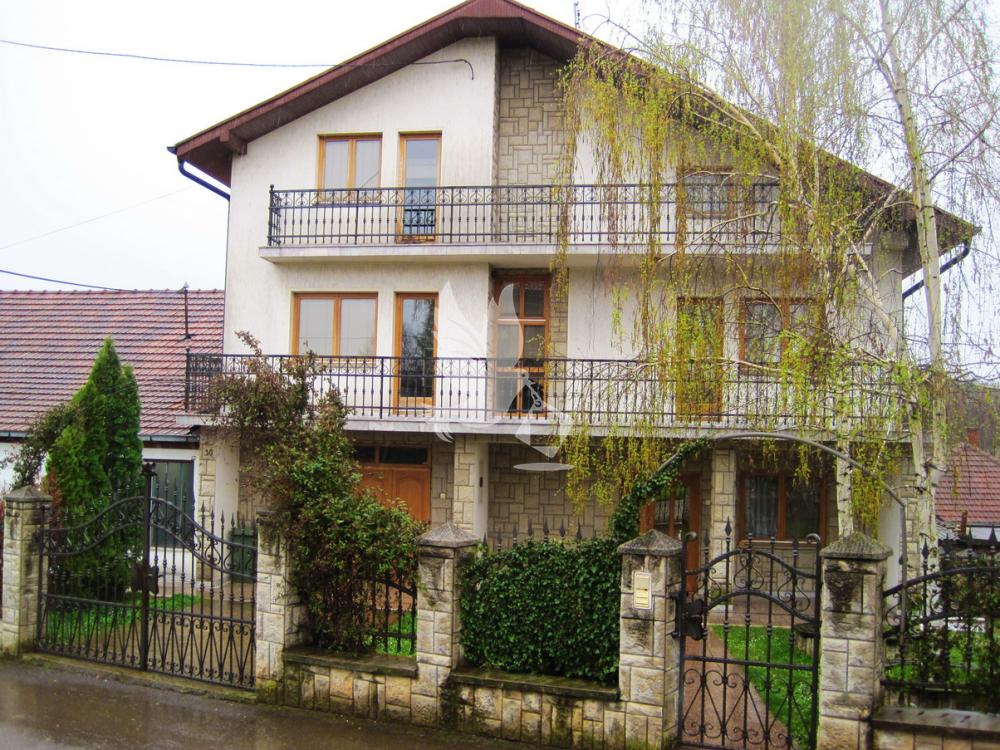 Koraćička banja - impresivna kuća i pomoćni objekat, Mladenovac #K704 ID#1573 150.000 €