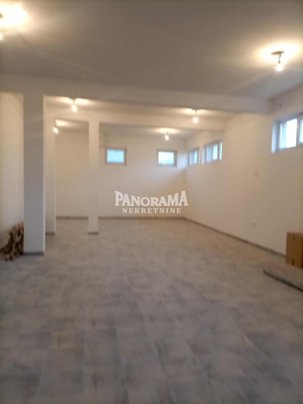 Lokal-Zemun Polje,264m2 ID#5176 2.000 €