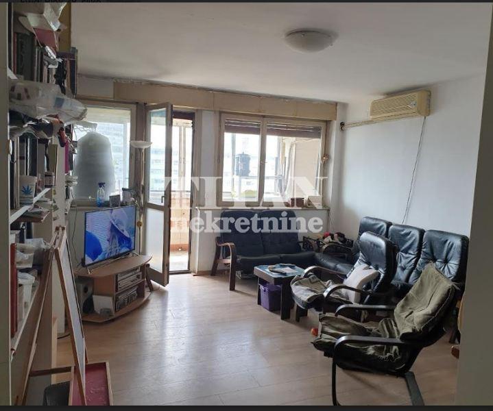 Odlićan,porodičan stan,3.5 ID#5322 210.000 €