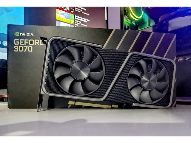 RTX 3070 Founders EDITION 8gb DDR6 - full pack - top