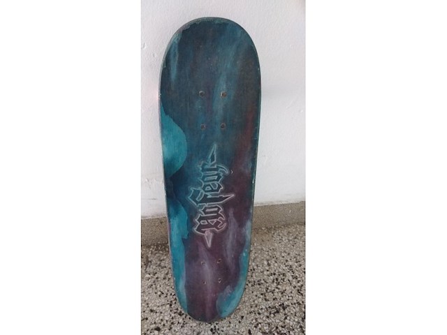 Skateboard dužine 67 cm, širine 19,5 cm. polovan