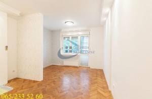 Prodajem Stan-Apartman, Fon-bilećka, Beograd Grad