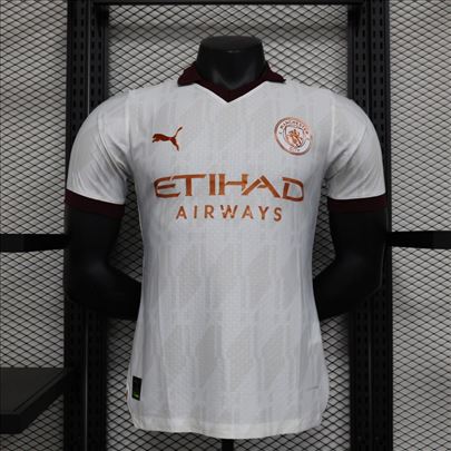 Manchester City 2023/2024 gostujući dres