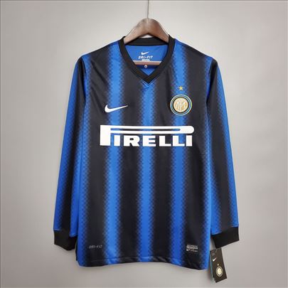 Inter 2010/2011 domaci dres dugi rukavi