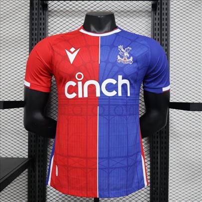 Crystal Palace 2023/2024 domaci dres