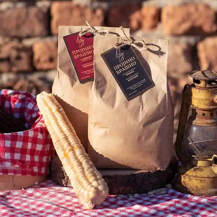 Projino brašno od domaćeg kukuruza Osmaka 2kg