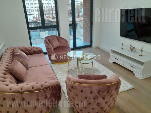 #46672, Izdavanje, Stan, BEOGRAD NA VODI, 1300 EUR