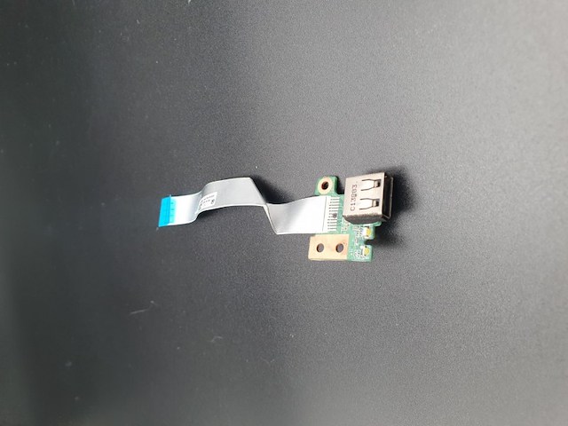USB konektor za  HP G7-2000