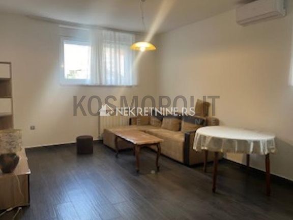 Zemun, Gornji grad, Bosanska , 2.5, 55m2, 112000 EUR