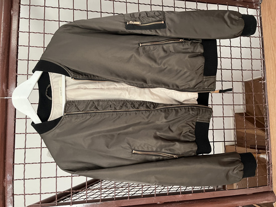 Zara bomber jakna M