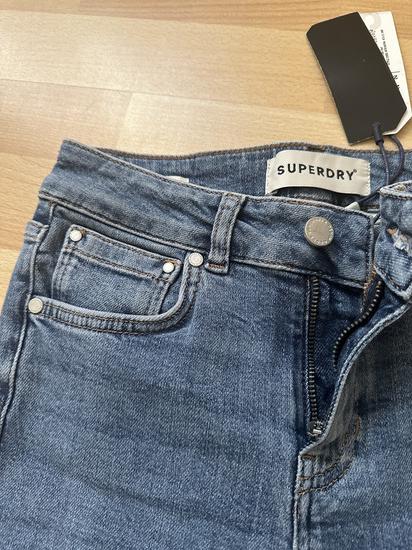 Farmerke Superdry NOVO