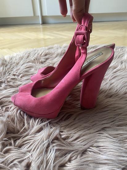 Pink štikle