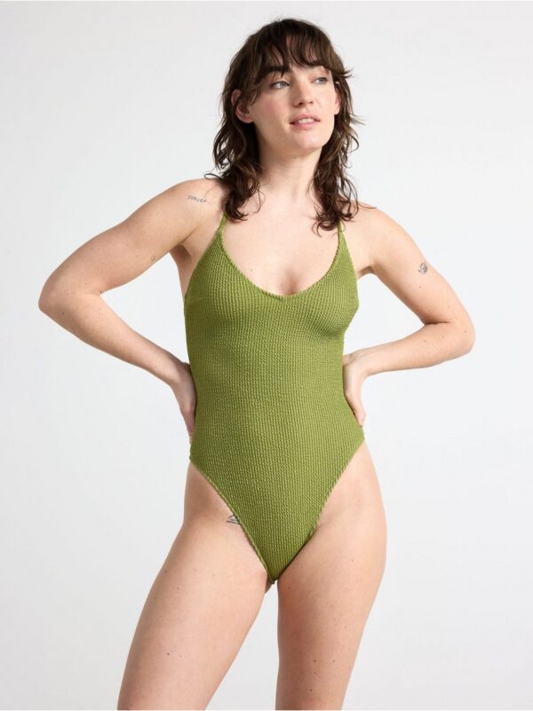 Jednodelni kupaći kostim – Crinkled swimsuit with high leg cut