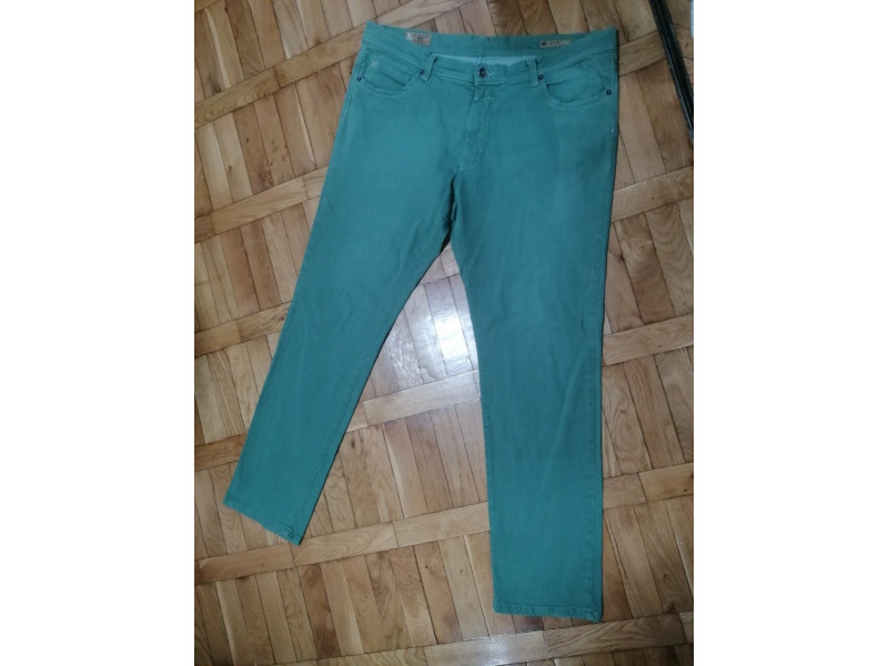 BRAX fenomenalne zelene pantalone 58 KAO NOVE