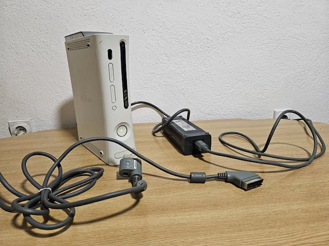 Microsoft xBox 360 FAT konzola Adapter punjac DPSN-186C