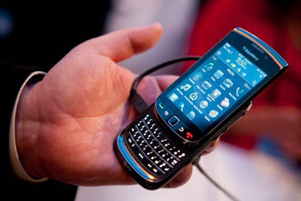 Blackberry Z30, 1 TB, bоја - Crna