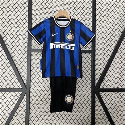 Inter 2009/2010 domaci dres deciji komplet