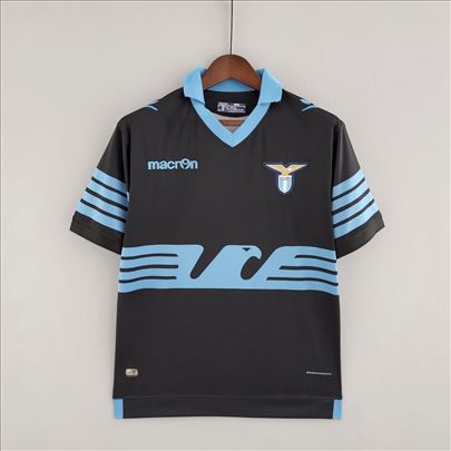 Lazio 2015/2016 gostujuci dres