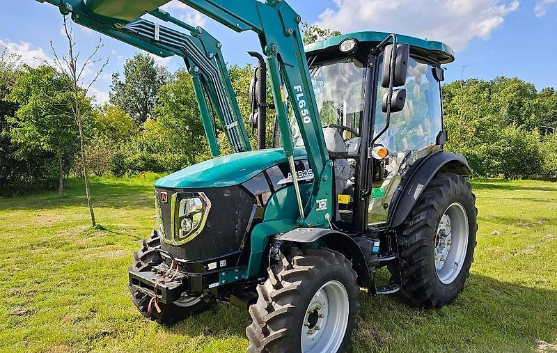 Novi Arbos 3075 traktor točkaš