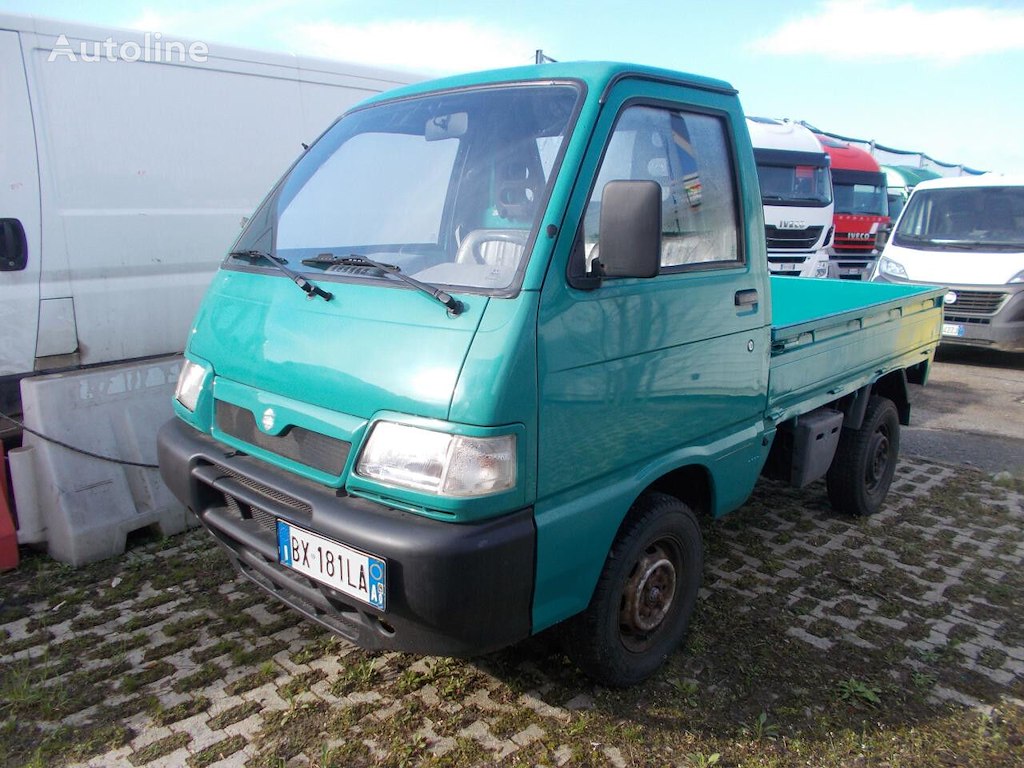 Piaggio PORTER kamion s ravnom platformom < 3.5t