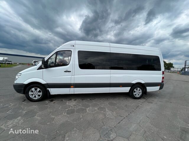 Mercedes-Benz Sprinter putnički minibus