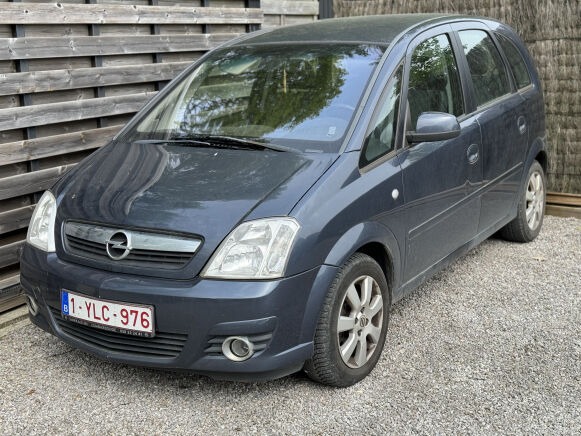 Prodaje se Opel Meriva minivan na aukciji
