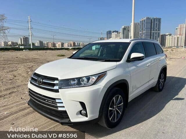 Toyota KLUGER krosover