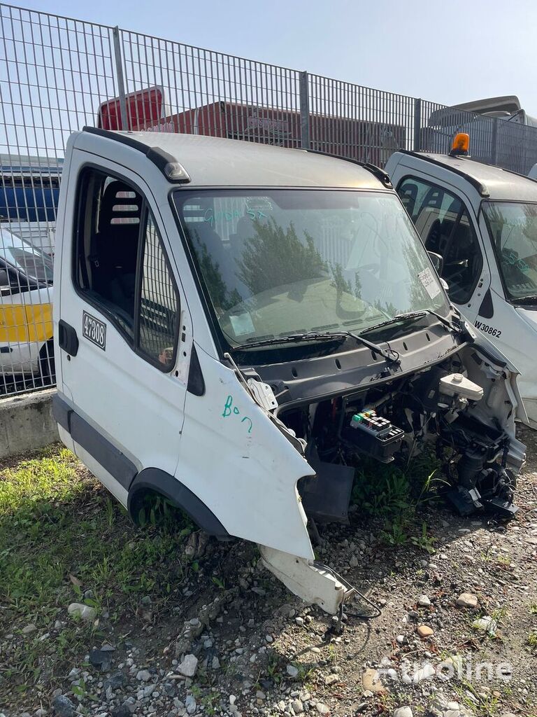 Kabina za IVECO DAILY malog kamiona