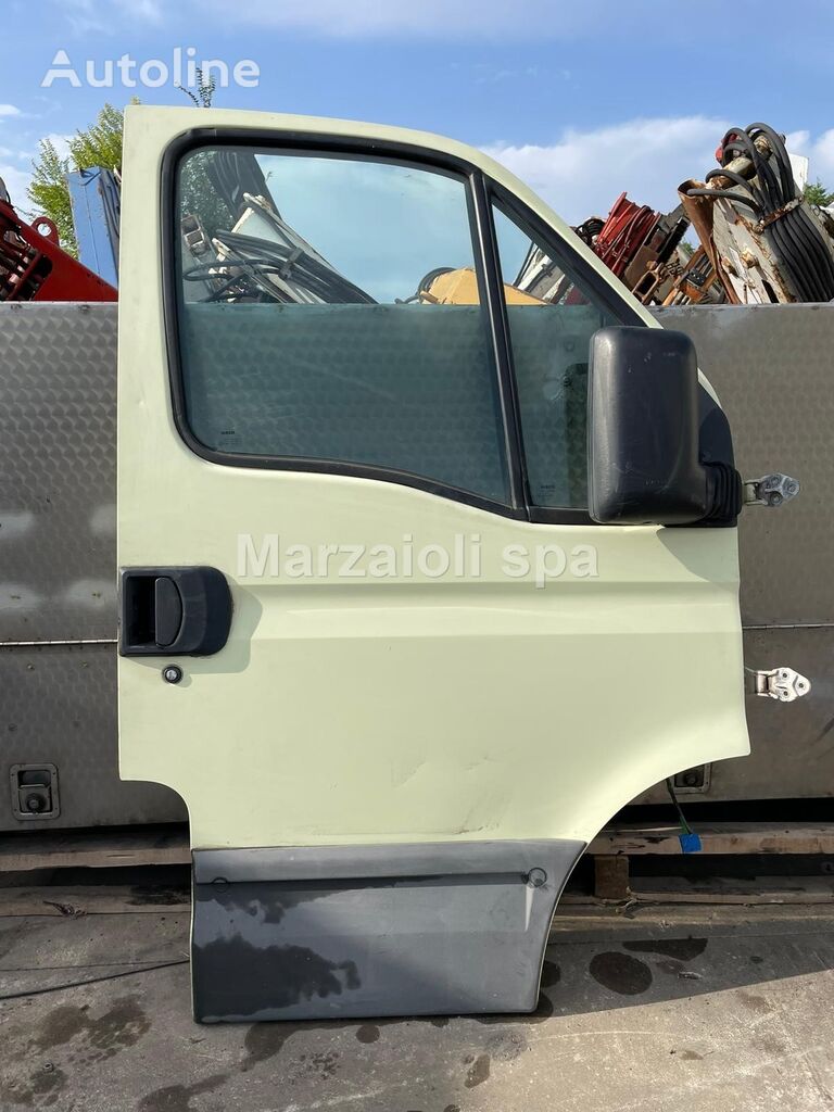 Vrata za IVECO DAILY teretnog minibusa