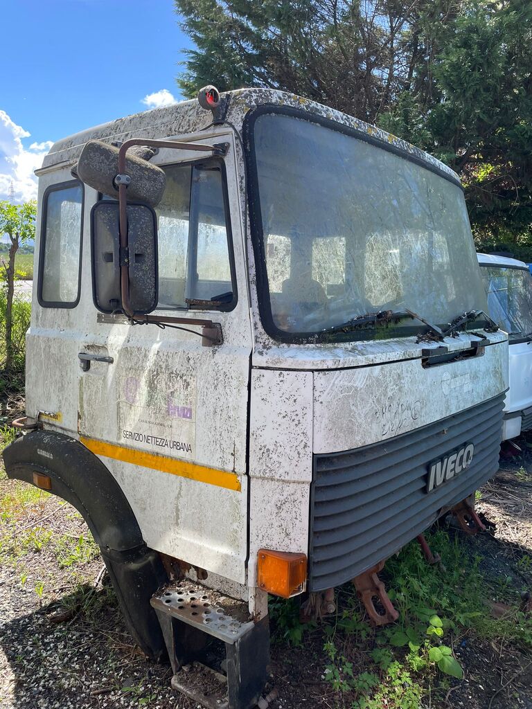 Kabina za FIAT IVECO 330 kamiona