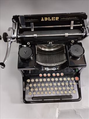Pisaća mašina ADLER CIRILICA