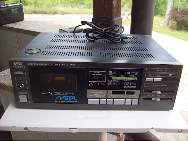 Ei NIKOLA TESLA STEREO CASSETTE DECK MDS 450