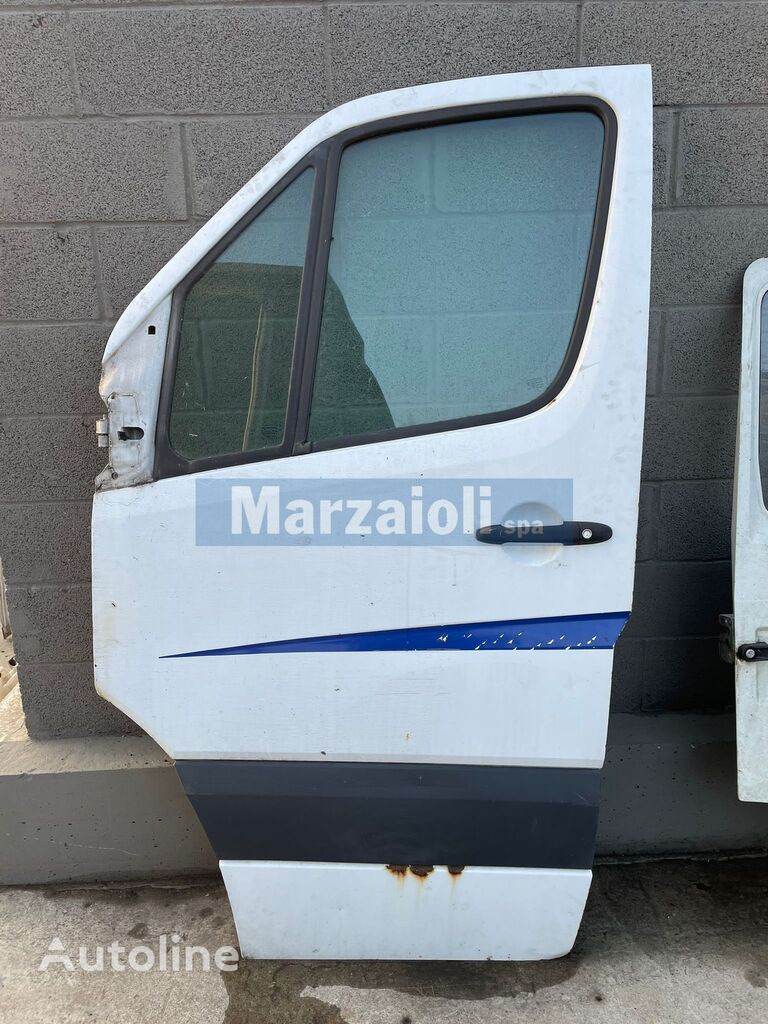 Vrata za Renault MASTER teretnog minibusa