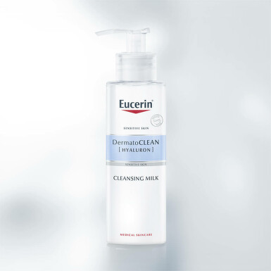 Eucerin DermatoClean [Hyaluron] Mleko za čišćenje lica, 200 ml