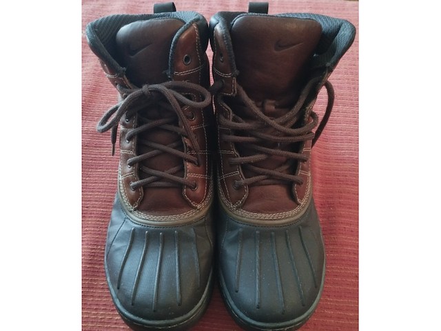 NIKE ACG WOODSIDE duboke cipele , vel. 45