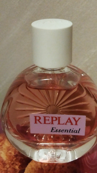 Replay Essential for Her parfem