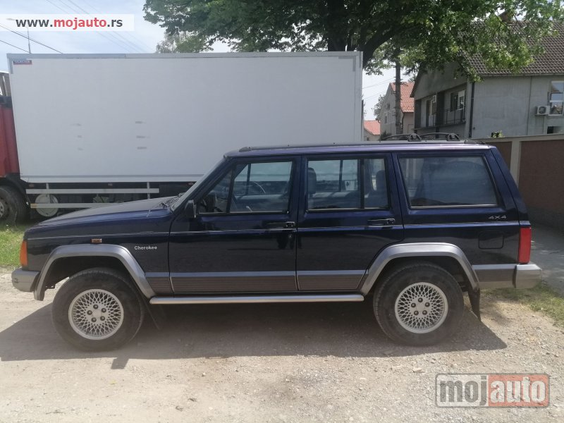 Jeep Cherokee 2,5 TD