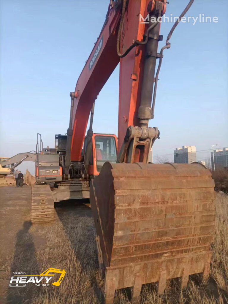 Doosan DX300LC-9C bager na šinama