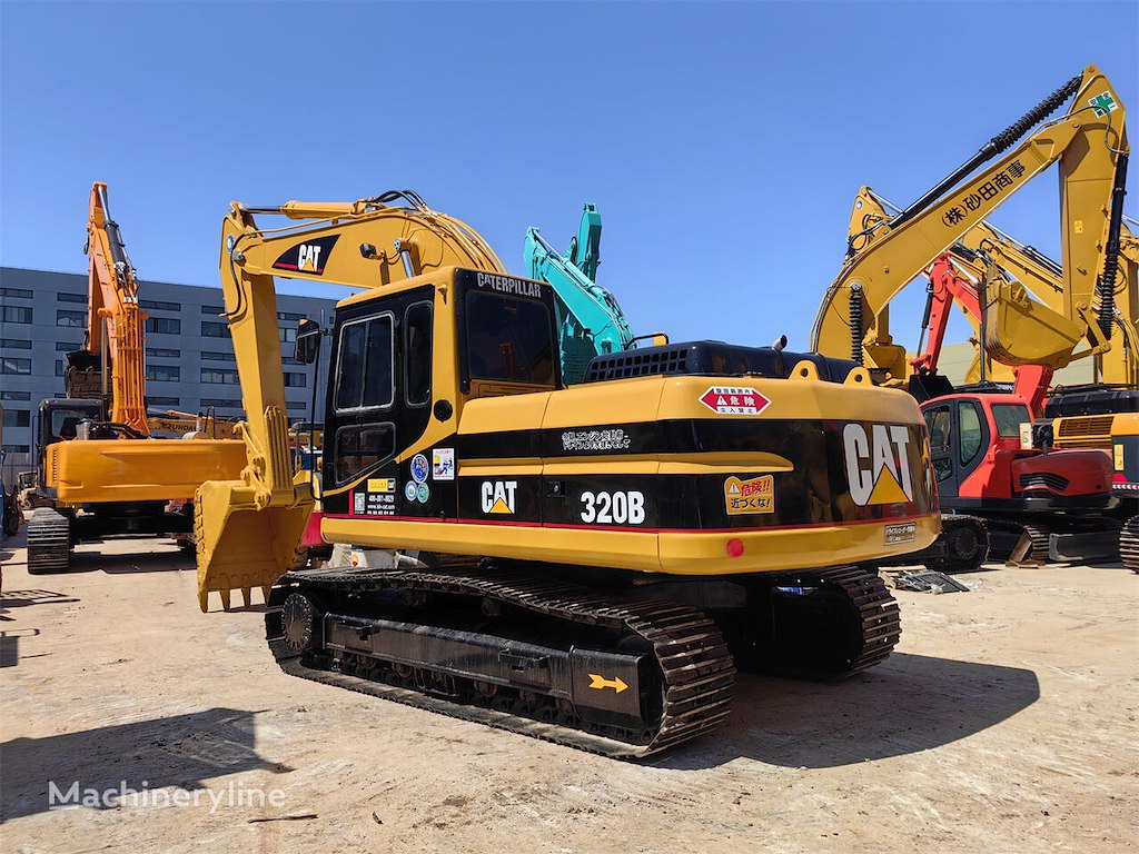 Caterpillar 320B bager guseničar