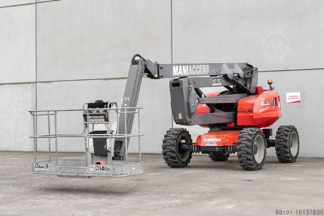 Artikulisan teleskopski bum lift
Manitou 200 ATJ