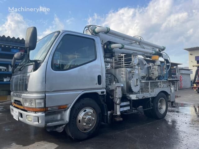 PH30-11 na šasiji Mitsubishi Fuso pumpa za beton