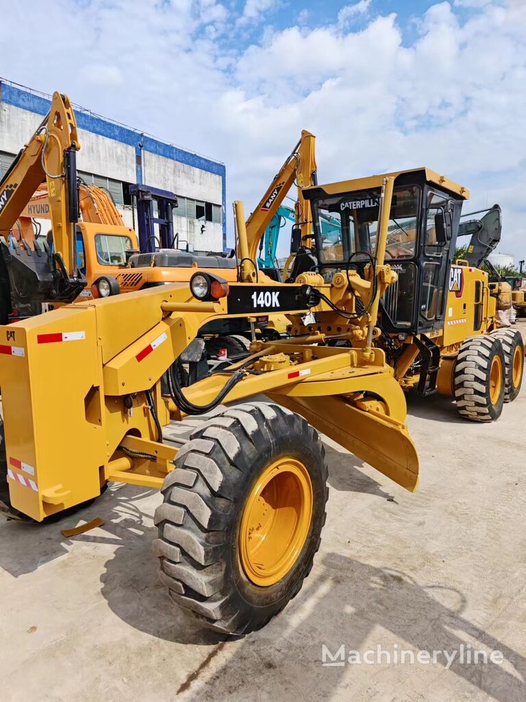 Caterpillar 140K grejder