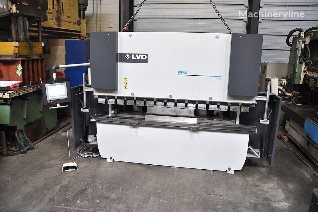 LVD PPS 100 ton x 3050 mm CNC mašina za savijanje limova
