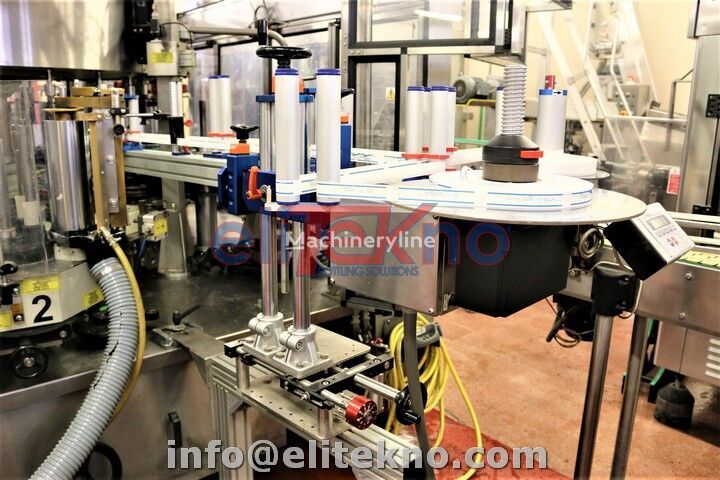 P.E. – 20 teste adesiva mašina za etiketiranje