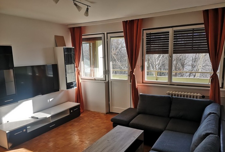 Hala Pionir – 68kvm (ukupne površine 82kvm) ID#24670 237.500 €